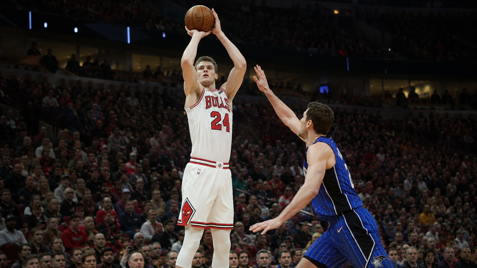 Bulls bet on a 7-foot shooter after losing Jimmy Butler