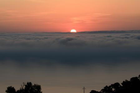 Precioso mar de nubes en Begur