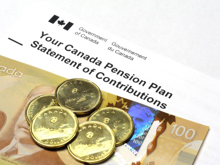Joe Oliver: Active management costs Canadian pensioners big time
