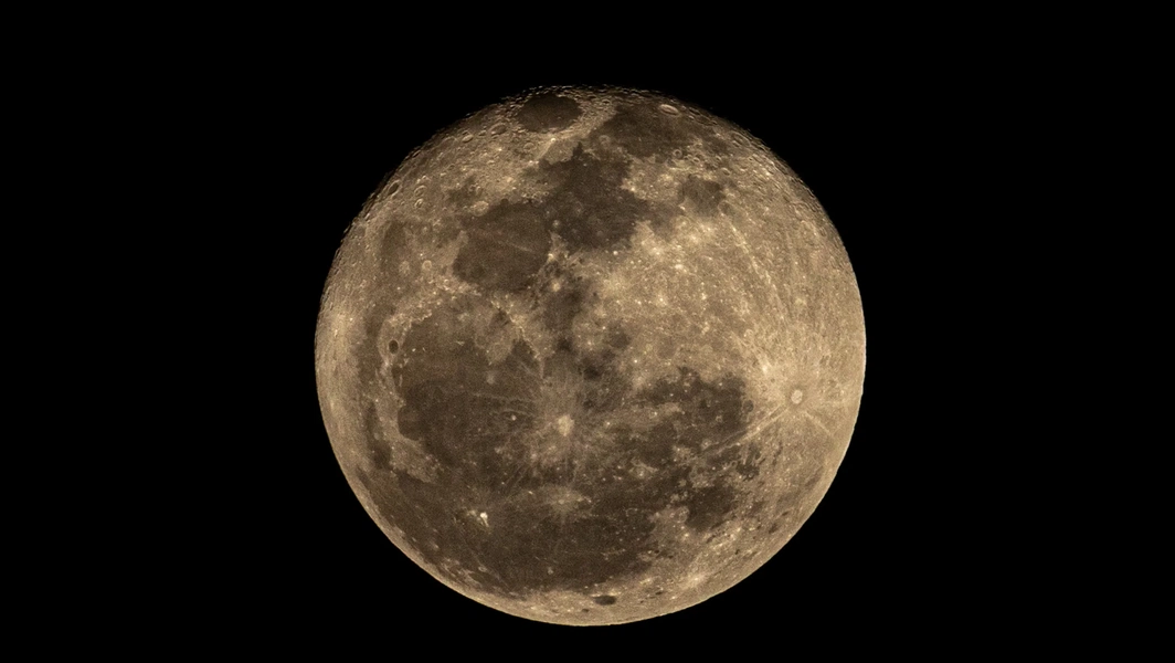Strawberry moon 2026: Timing, viewing, and cultural meanings