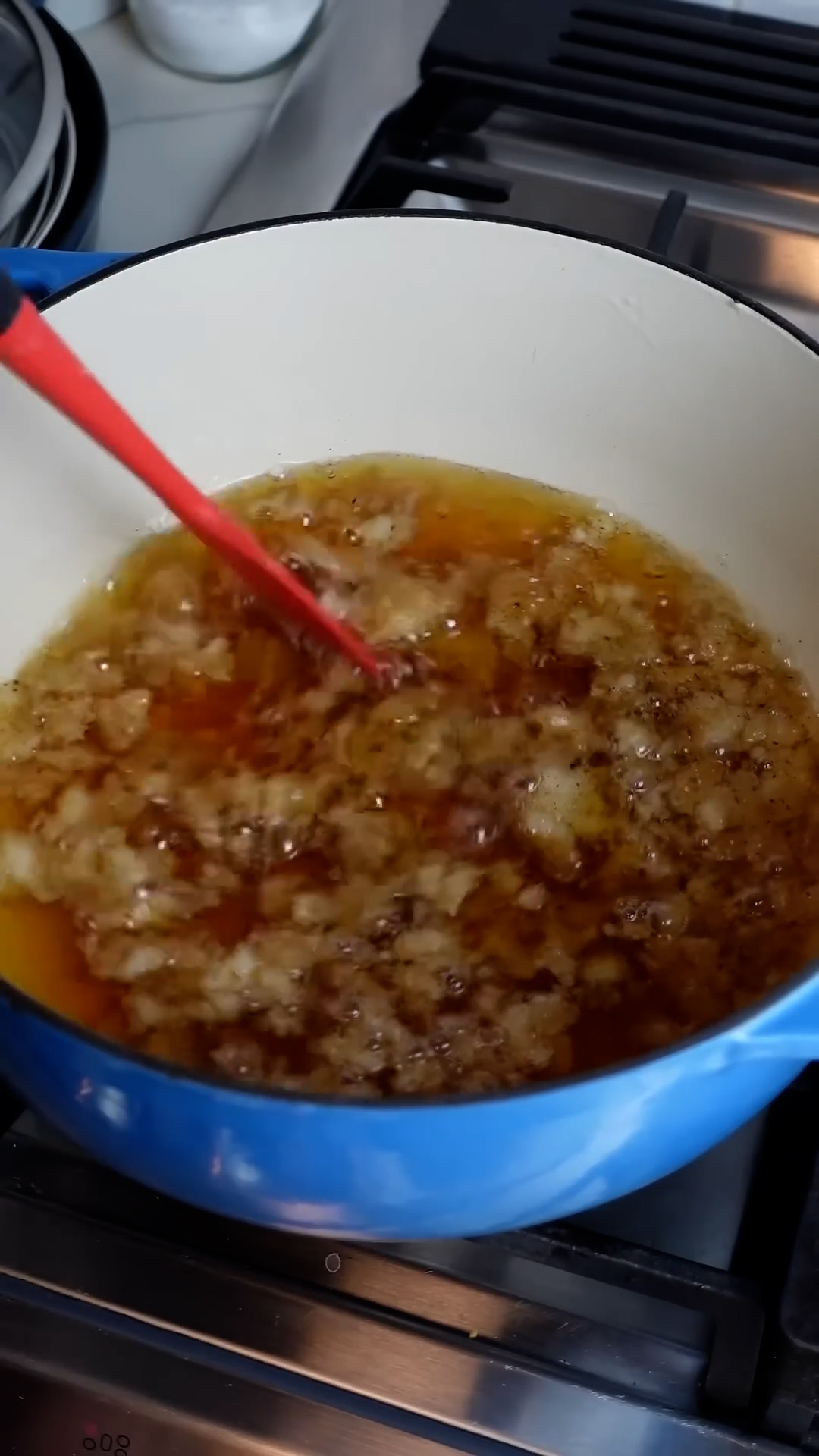 Properly cleaning and storing frying oil so you can use it multiple times