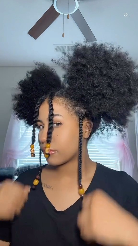 Trying hairstyles again with beads: fun hair styling moment