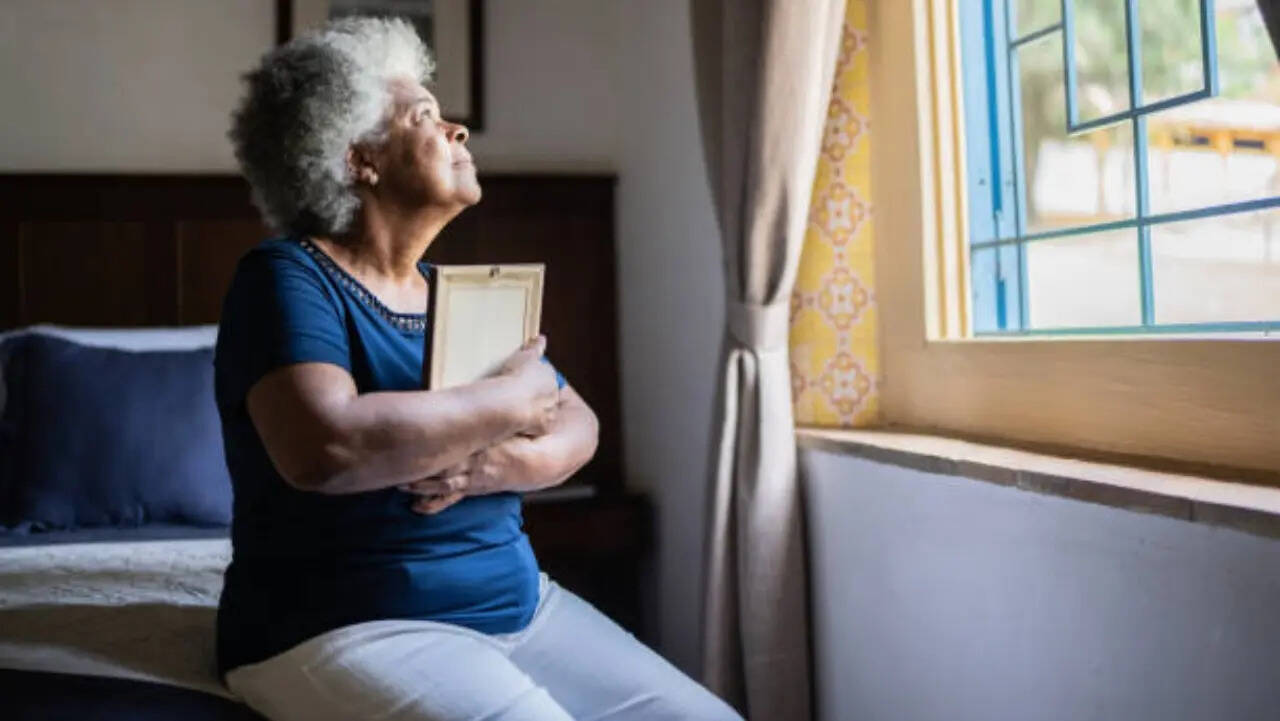 5 places you shouldn’t keep ancestors’ pictures at home