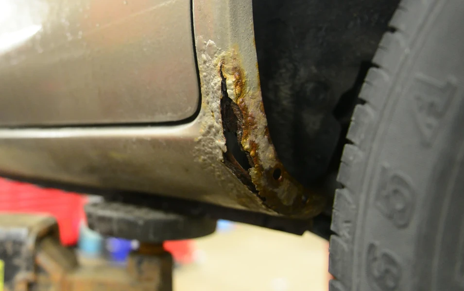 DIY tips to save your rocker panels