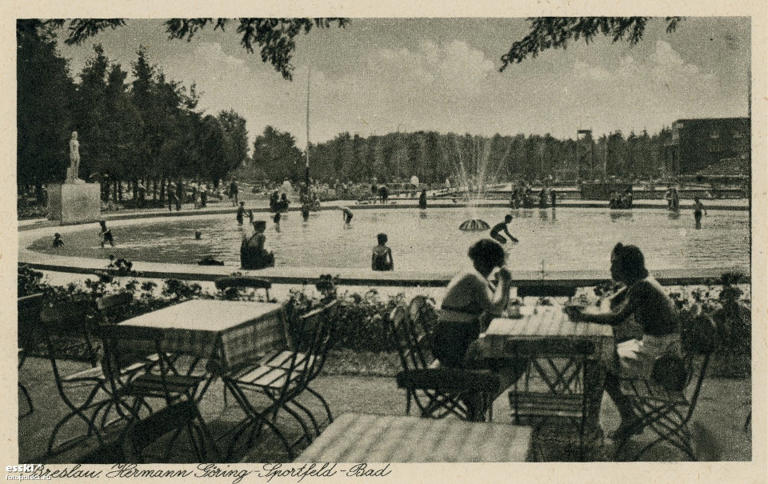 Nad Odrą, w parkach... Tak wrocławianie spędzali lato ponad 100 lat temu