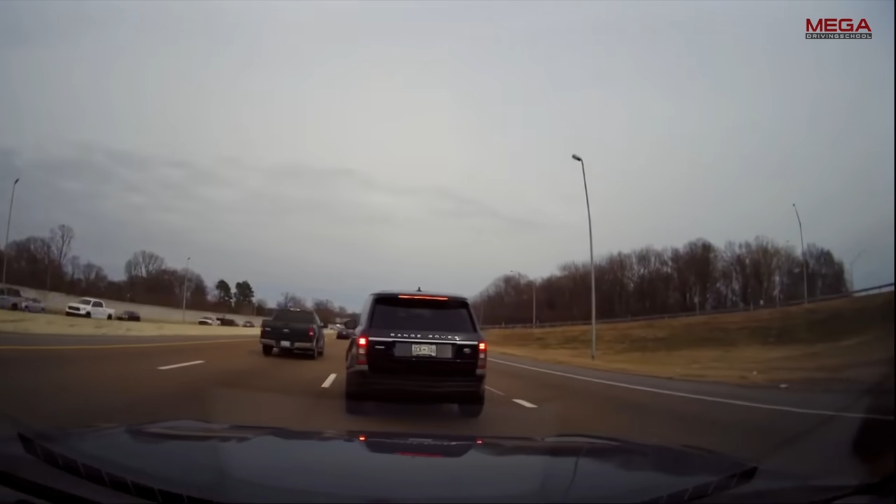 He cut off the wrong car... and karma didn’t even need a red light