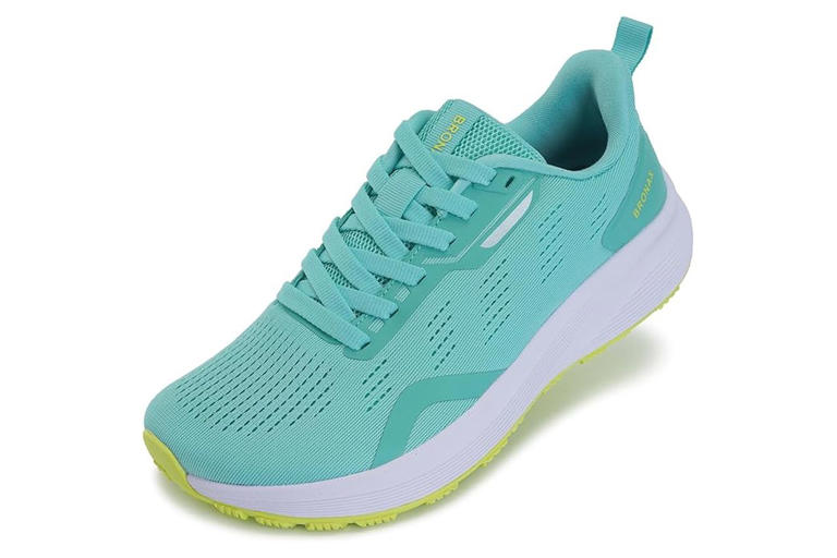 Stop wearing these walking shoes—podiatrists recommend snagging these ...