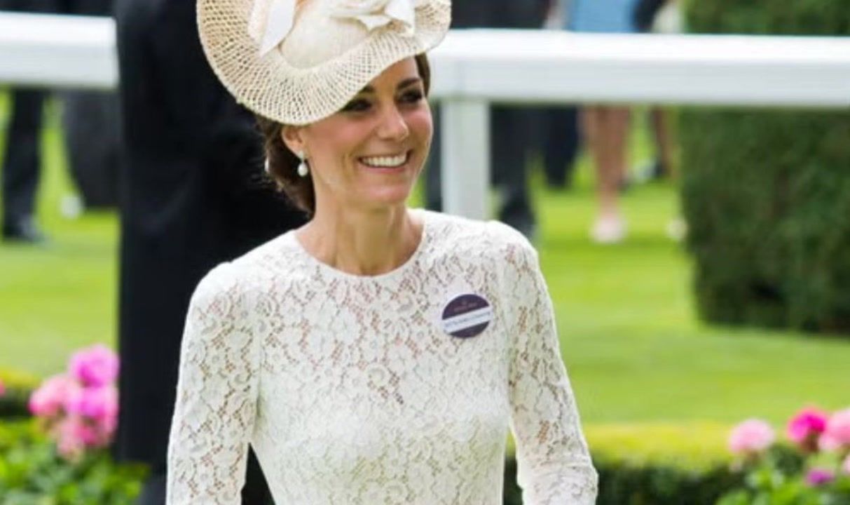 Harriet Phillips sparks royal fashion frenzy