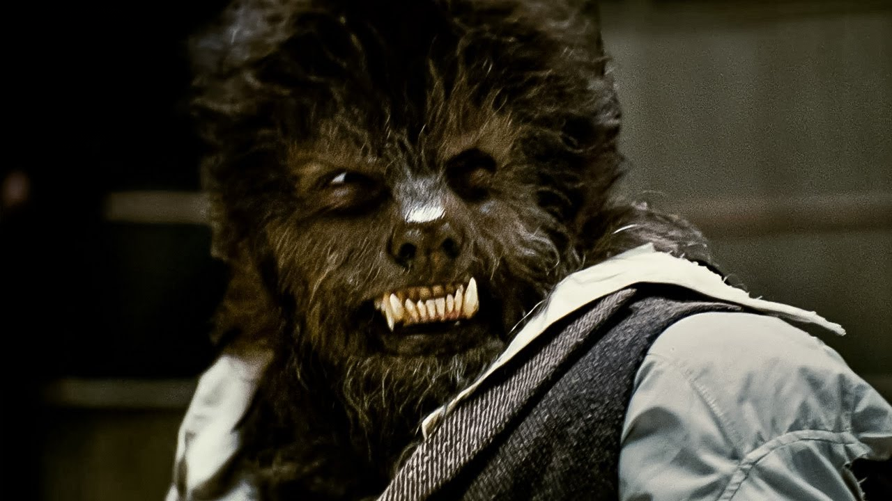 Lawrence Talbot's wolfman form tears through London streets – The Wolfman