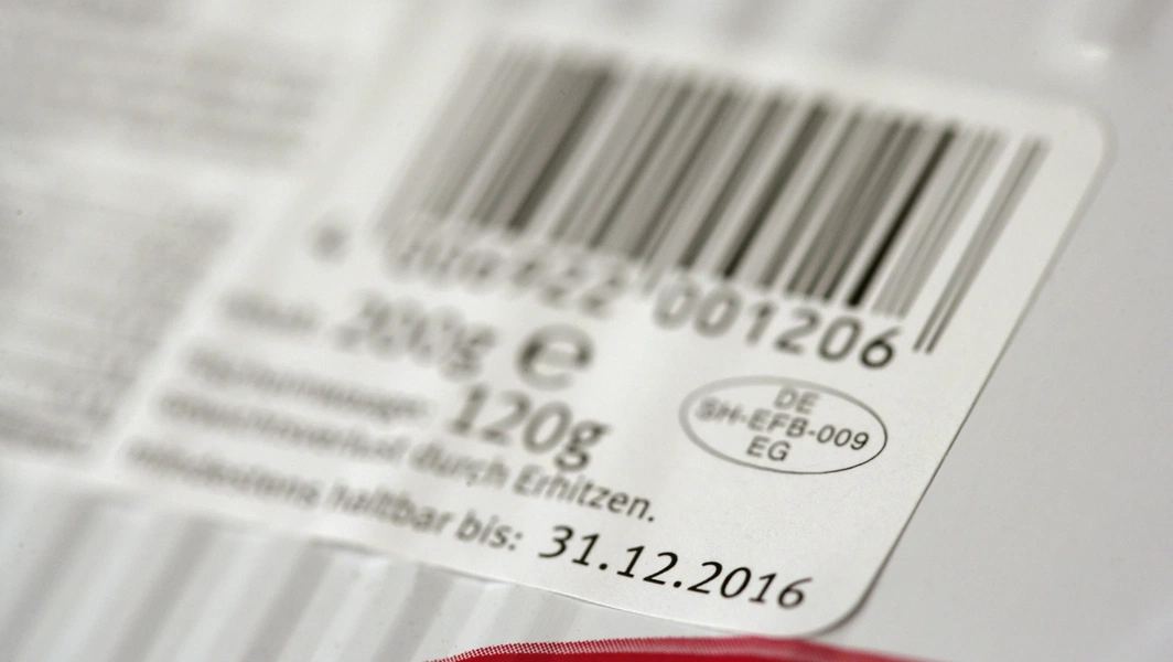 Understanding food expiration dates and safety