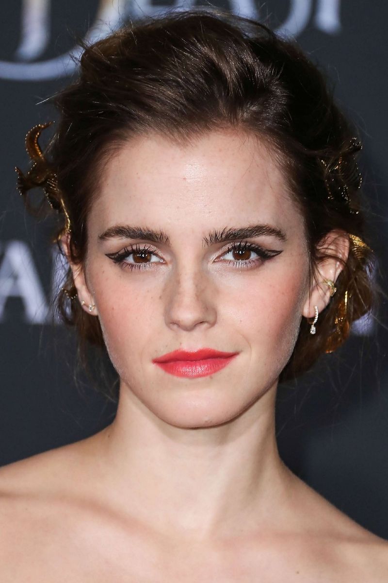 These 20 celebrities didn’t let shyness stop them from achieving greatness