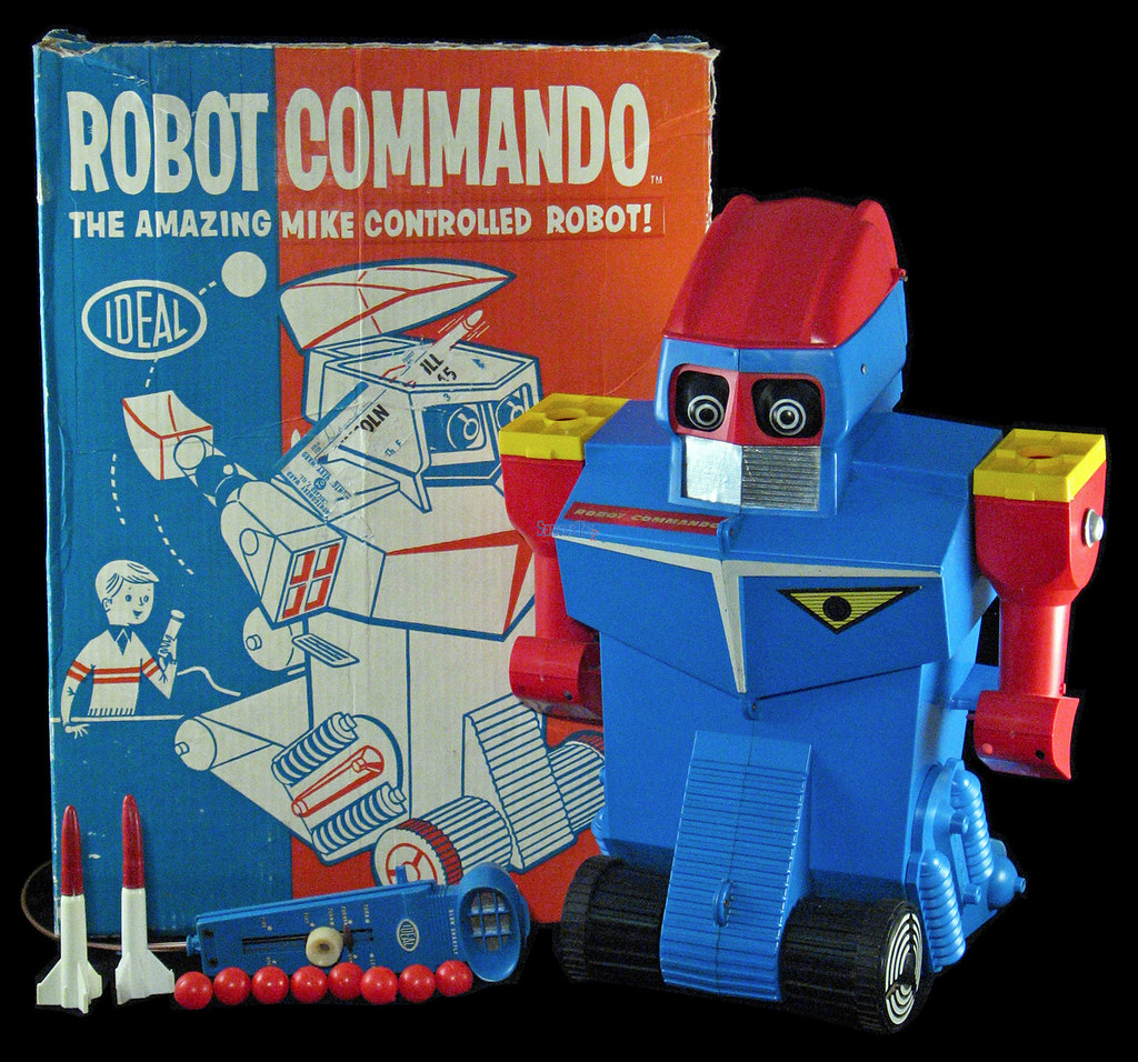 27 vintage toy robots from the ’60s worth more than modern electronics