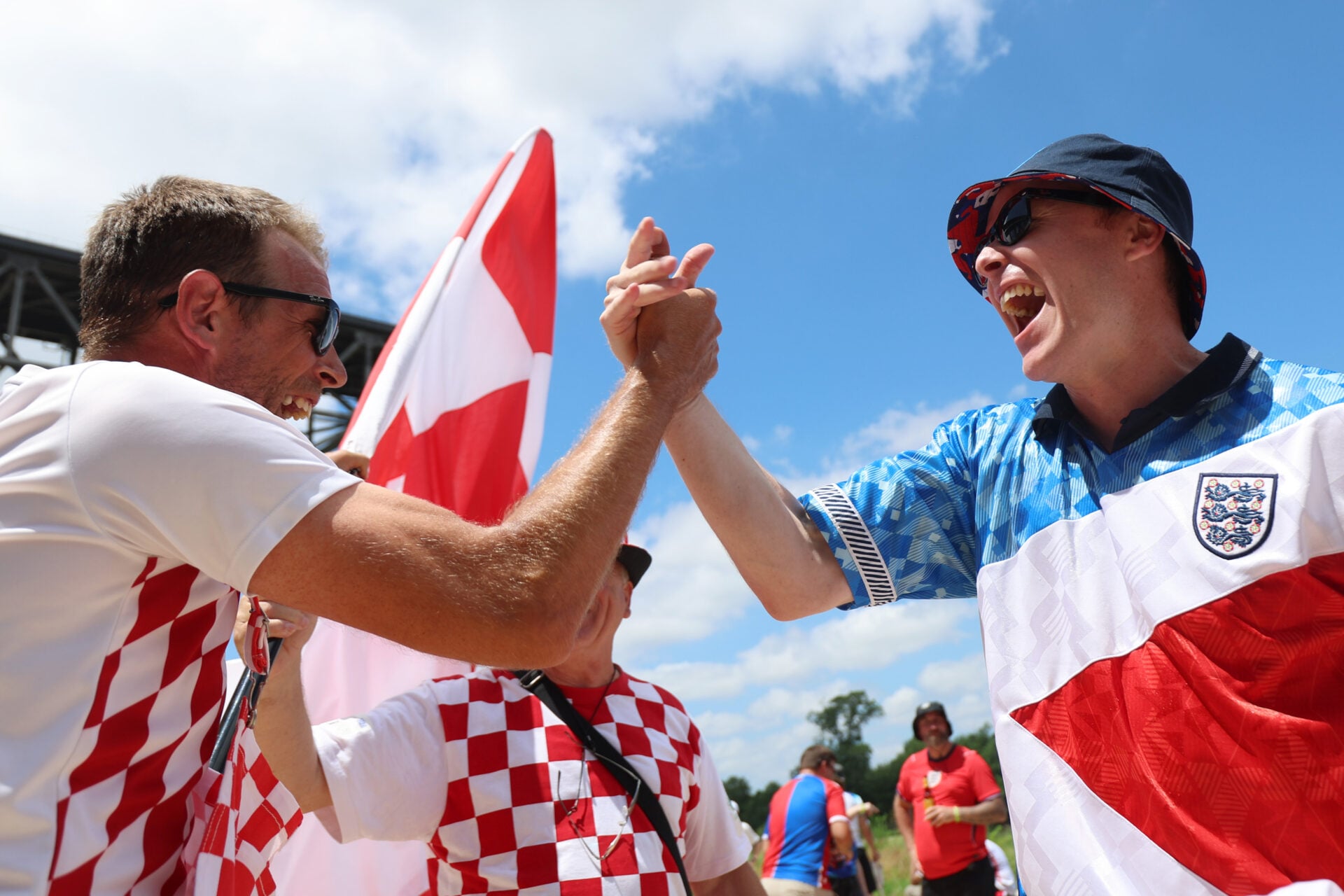 England fans vow to outdrink Scotland in Boston after bars run dry in ...