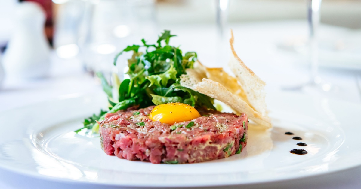 9 foods you should skip when eating out