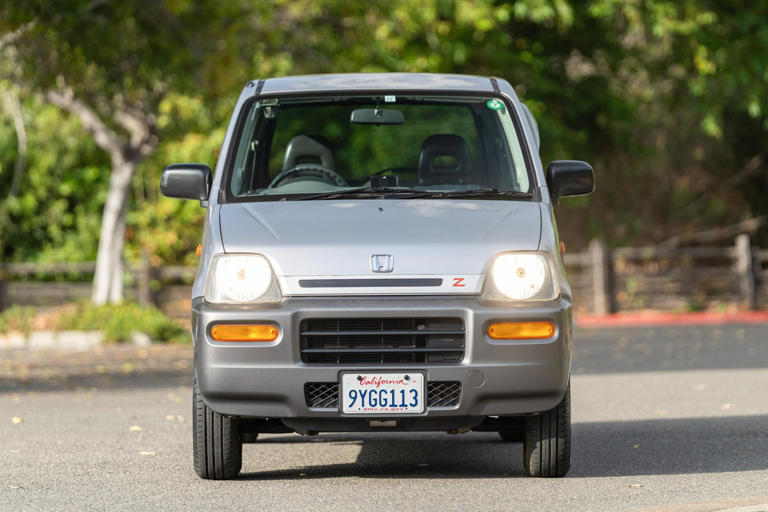 Honda’s tiny Z hides its turbo engine where a Chiron does, for kei car ...