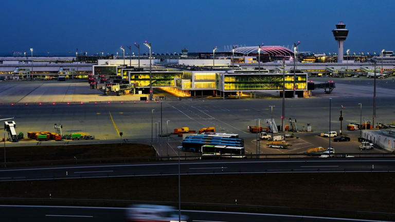 Neue Konzertarena am Münchner Flughafen nimmt nächste Hürde