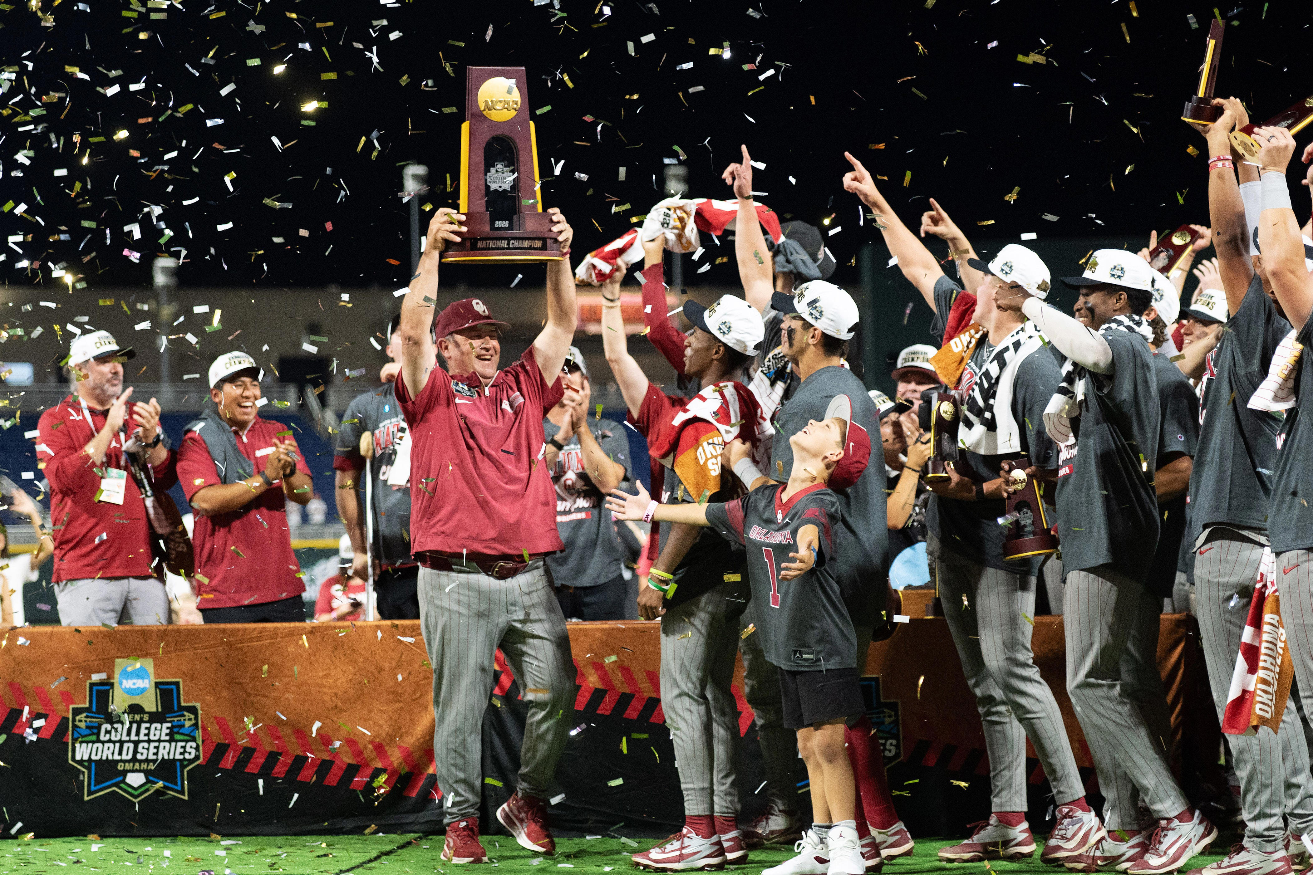 OU baseball's score in College World Series final matches Sooners' 2000 ...