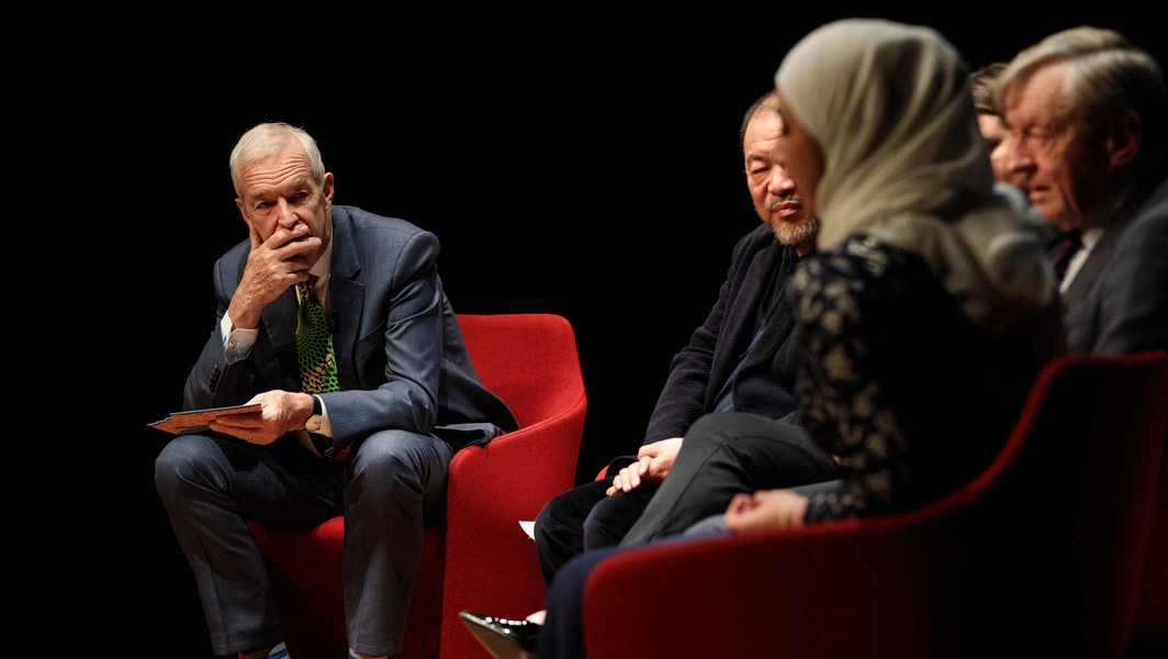 Jon Snow speaks out on Alzheimer’s journey