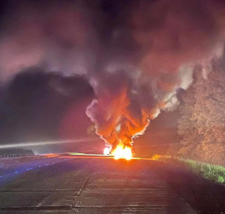 Tractor-trailer fire disrupts I-49 traffic in Natchitoches