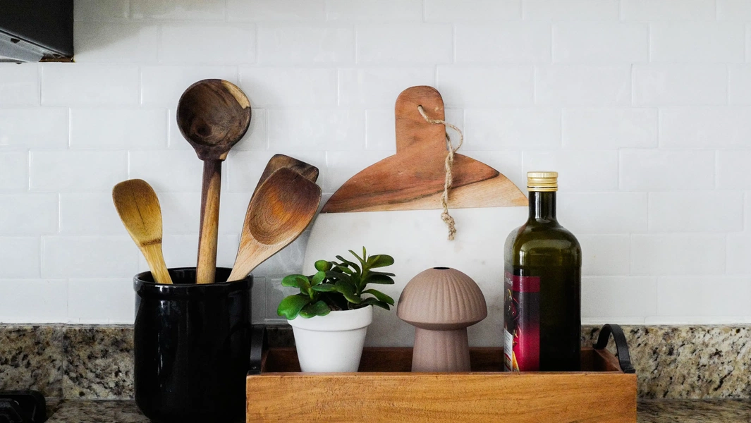 Creative DIY wooden tray and organizer ideas