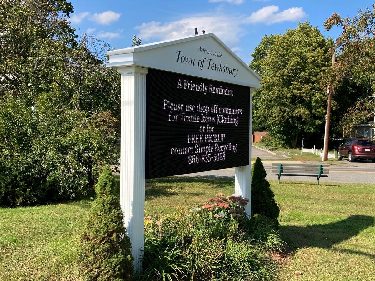 Tewksbury community market to feature food trucks, vendors, artisans
