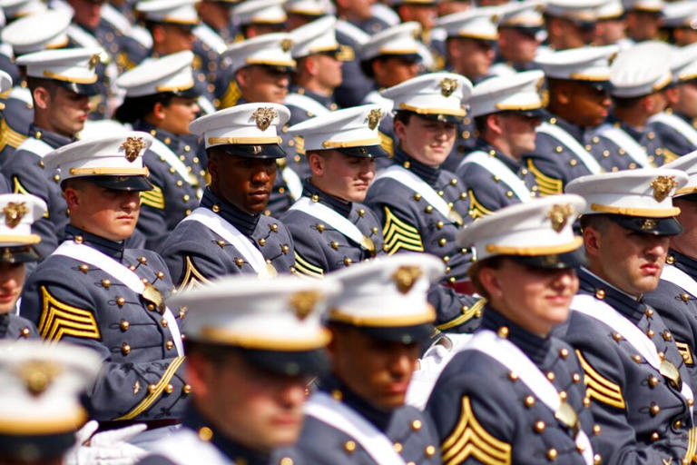 Congressman Strong hosts event for students interested in Military ...