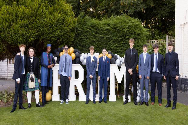 Pictures - Durlston School's inaugural Year 11 cohort celebrates at prom