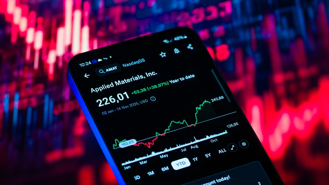 Applied Materials balances AI growth and valuation risks