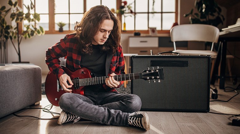 How to find the sweet spot on your electric guitar amplifier