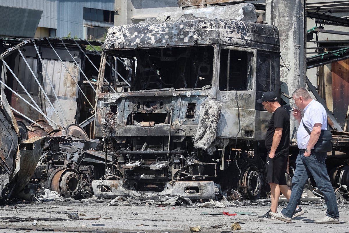 Ukraine warns peace offer may expire as 'patience not endless': Live