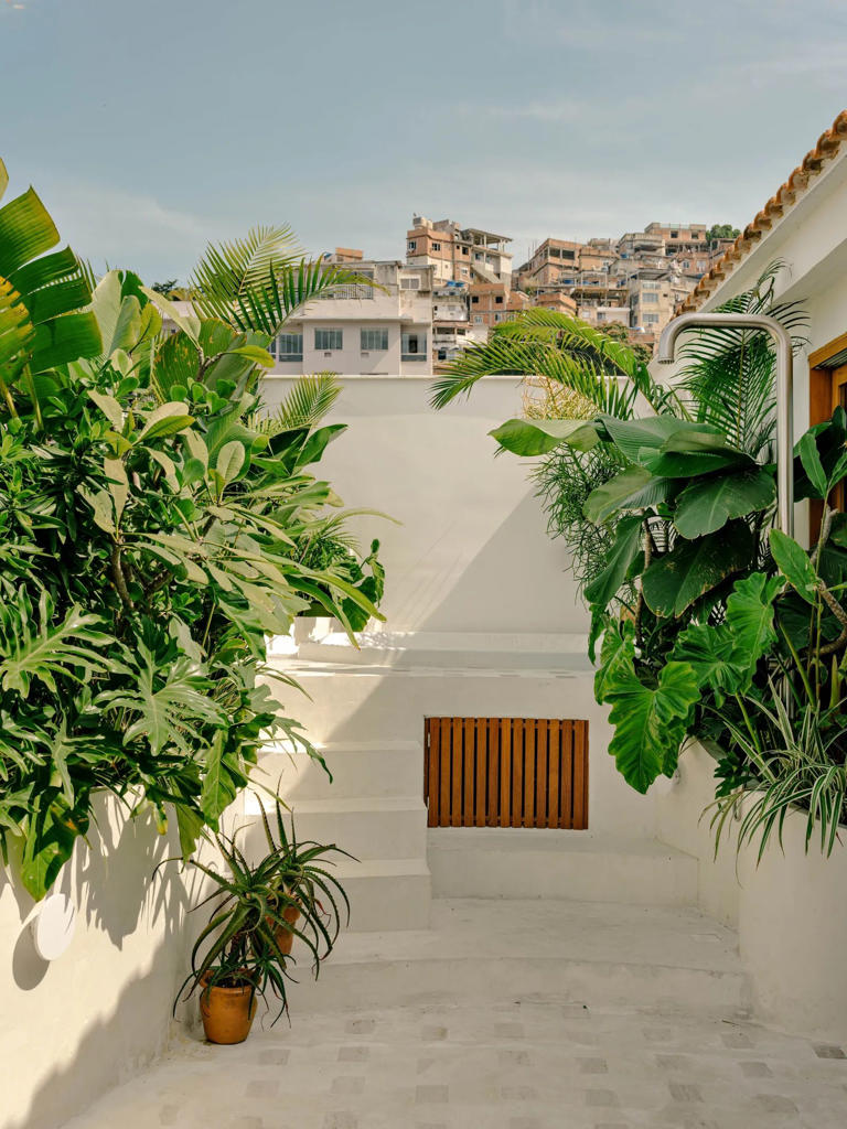 Les 8 plus belles terrasses avec vue qui redéfinissent l'art de vivre ...