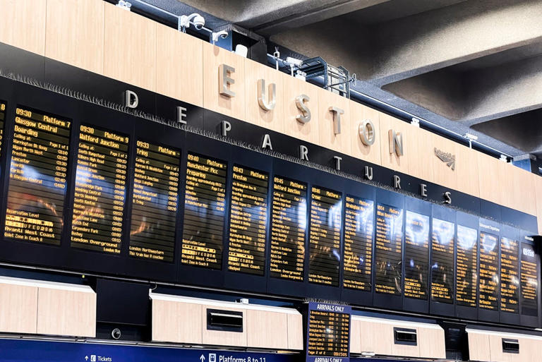 London Euston trains cut amid track 'buckling' fears during heatwave