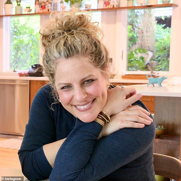 Scary Mommy founder Jill Smokler dies age 48 after brain cancer diagnosis