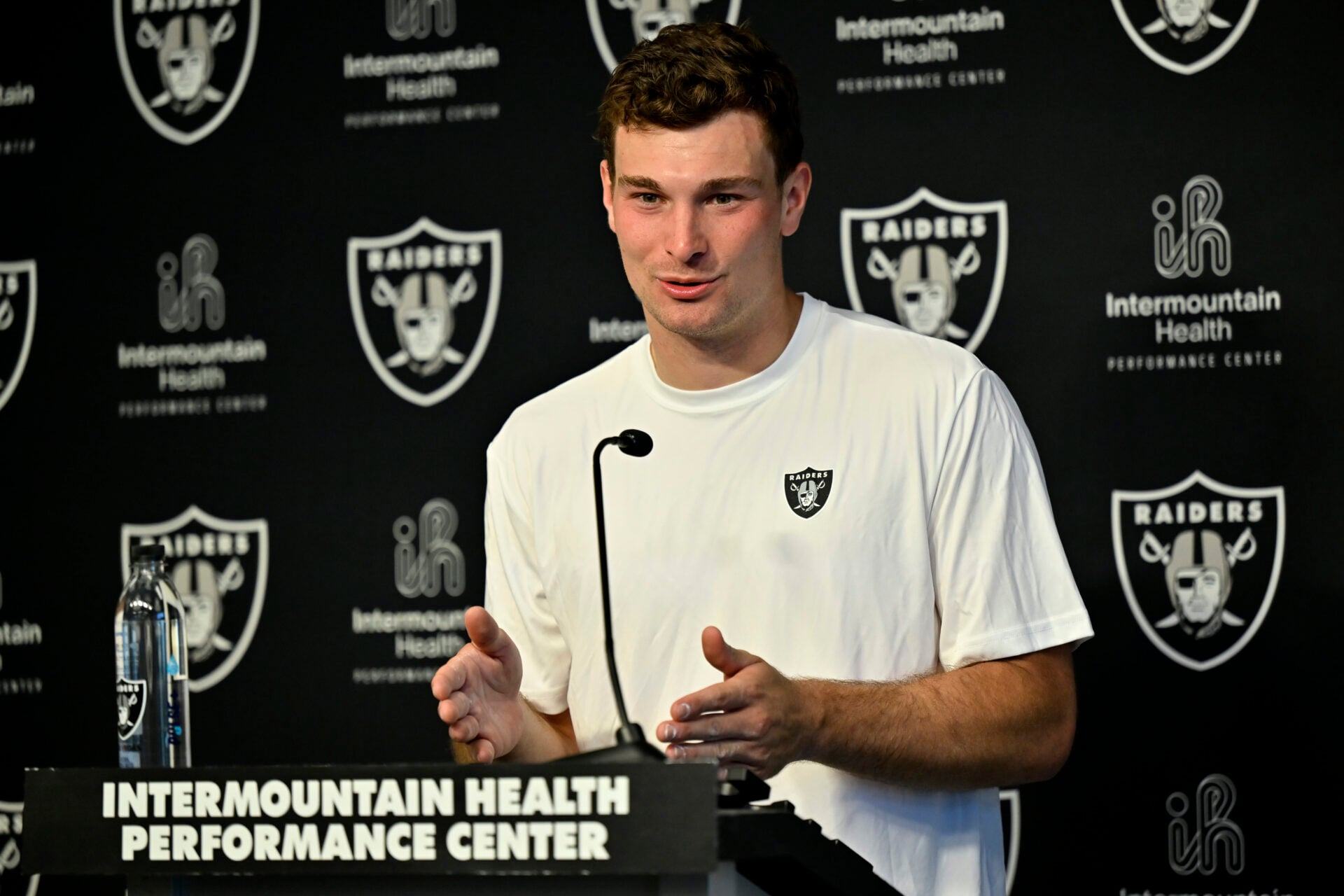 Tom Brady reveals how he’s mentoring Fernando Mendoza after Raiders ...