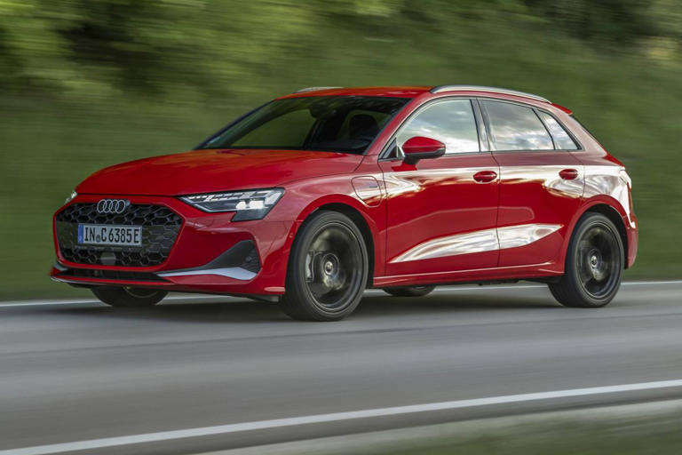 Audi svela la nuova A3: il nuovo abitacolo cambierà il modo di guidare ...