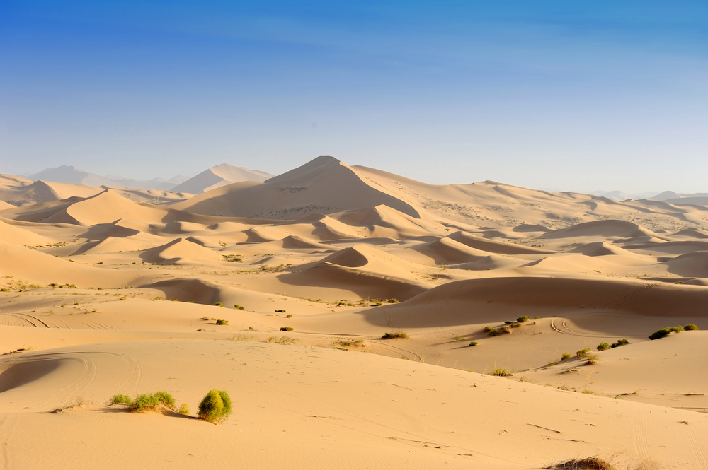 26 desert destinations that feel like another planet entirely