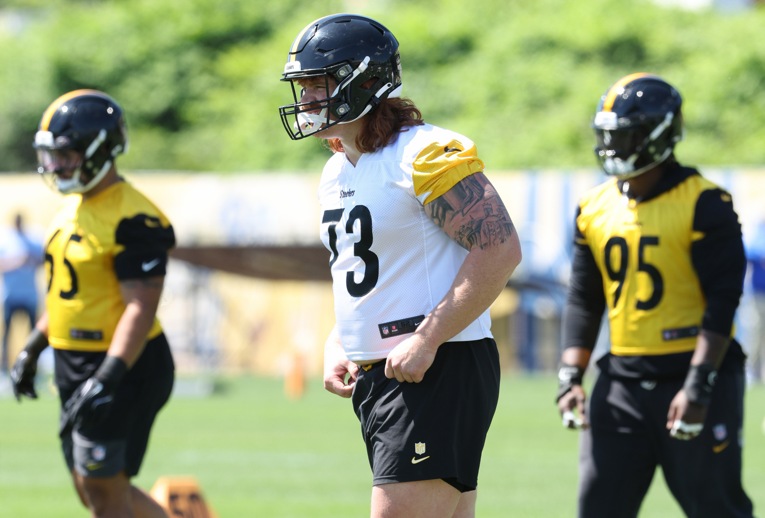 Steelers Make Surprising Offensive Line Decision That Is Unfortunate ...
