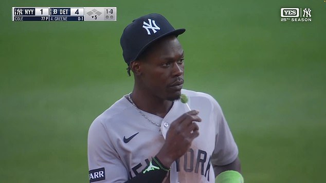 Yankees manager livid as star man plays second base with a lollipop in ...