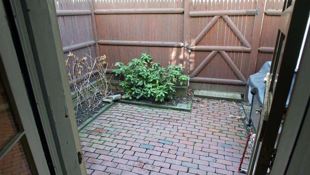 Step-by-step guide to restoring a concrete patio
