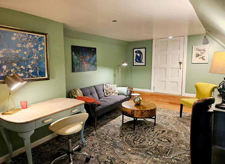 Woman makes $4,000 by renting own home out for World Cup