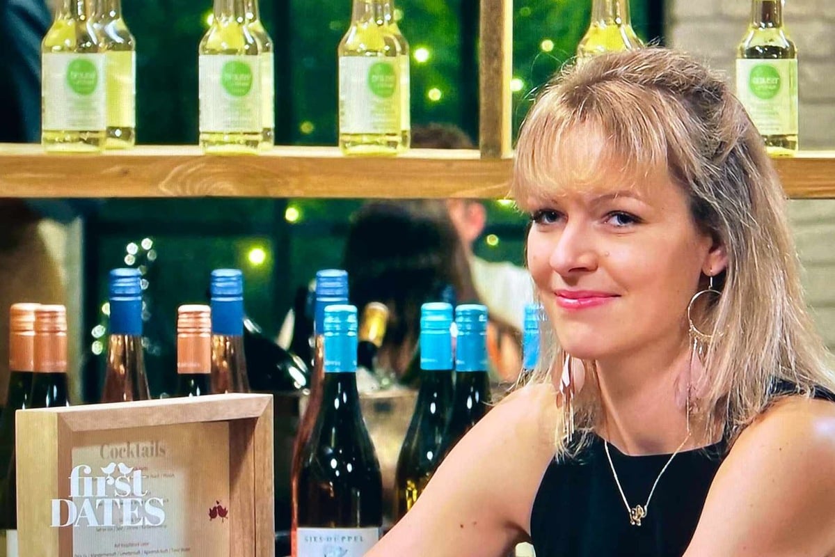 "First Dates": Dieses Outfit sorgt bei Ellis für einen Dämpfer