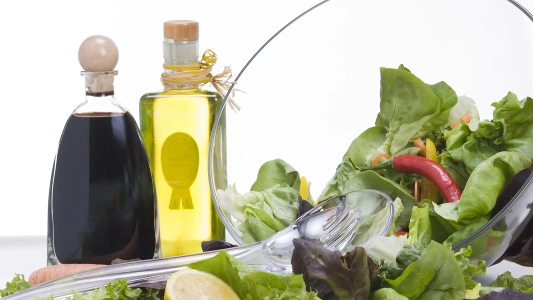 Homemade salad dressing tips and tricks