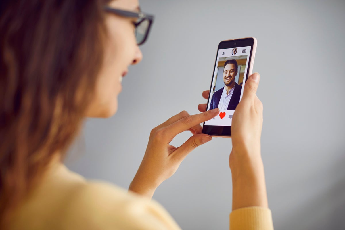 AI chatbots hit the dating scene as singles 'outsource' love life