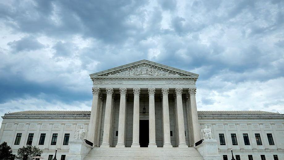 US top court says Rastafarian man cannot sue prison guards for shaving ...
