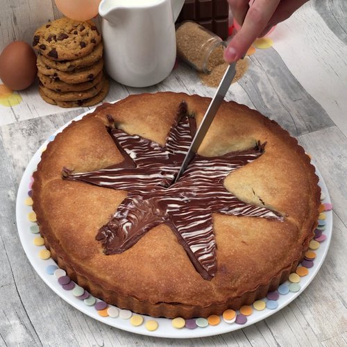 Chocolate chip cookie star
