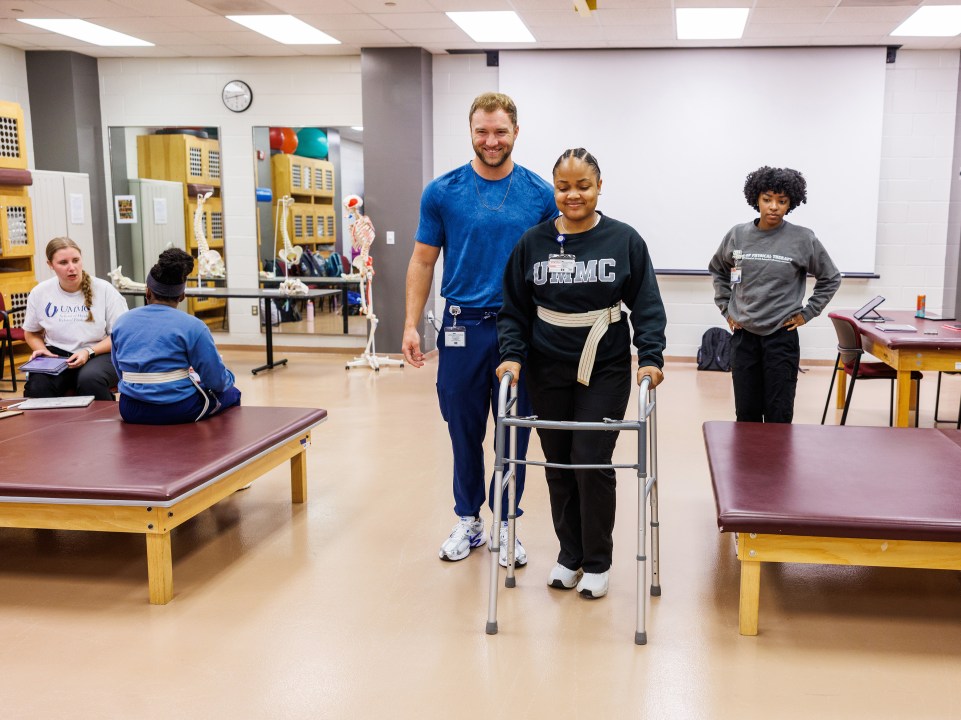 UMMC to offer physical therapy program in Oxford