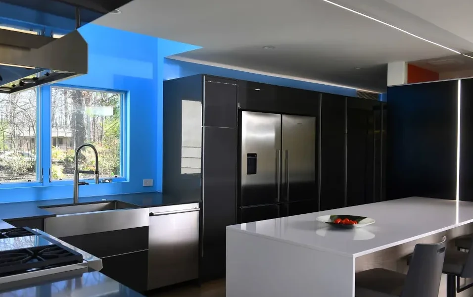 Kitchen color ideas that feel timeless and fresh