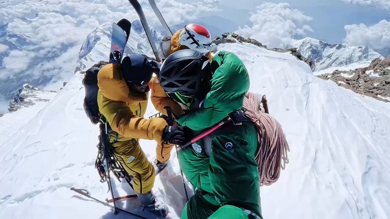 Traum nach 12 Jahren: Münchner Bergsteiger bezwingt den Nanga Parbat