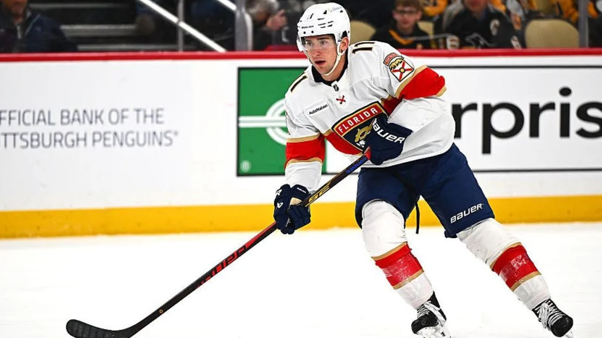 Seattle Kraken acquire restricted free agent winger Mackie Samoskevich ...