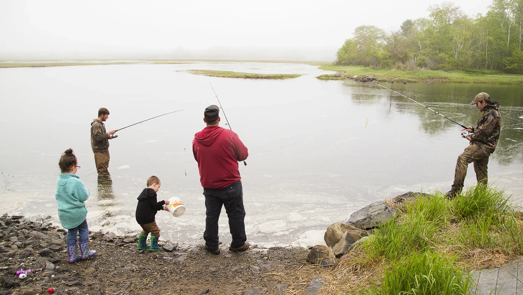 Fishing without a license in the United States